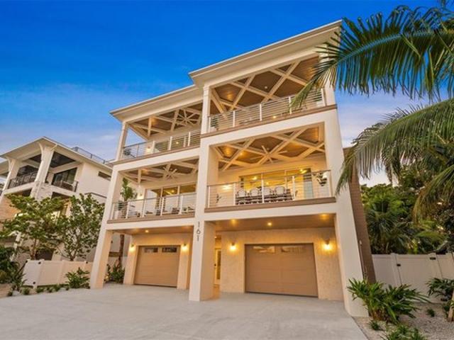 161 Tyler Dr, Sarasota, FL 34236