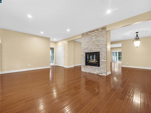 161 Valle Vista Dr