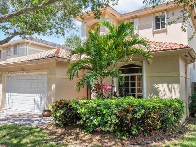 16240 91st Ct SW, Palmetto Bay, FL 33157