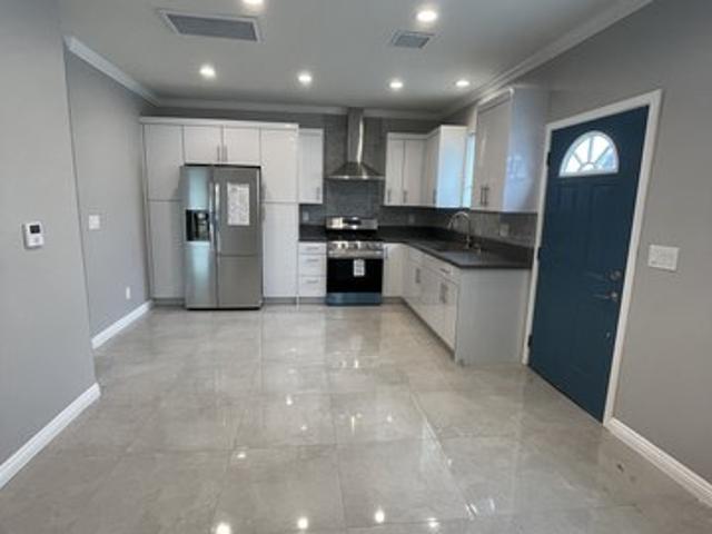 16242 Londelius St, Los Angeles, CA 91343