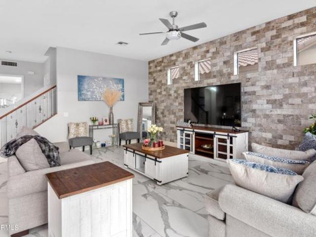 1624 N Lynch, Mesa, AZ 85207