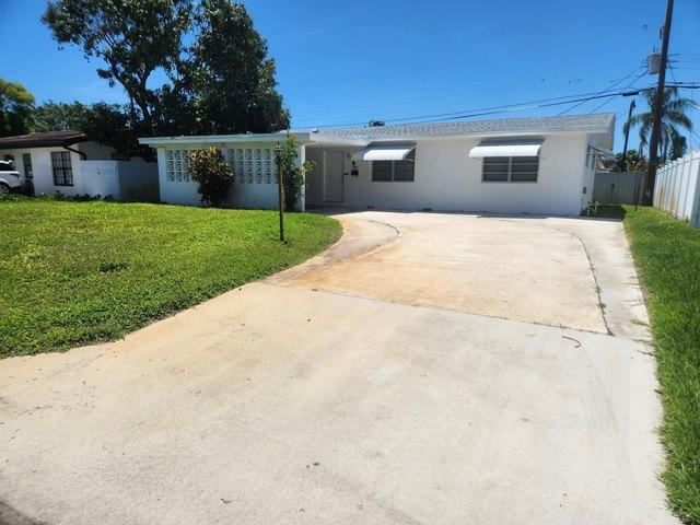 1624 NE 31st Ct, Pompano Beach, FL 33064