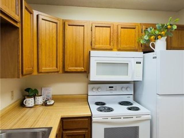 1624 Aquarena Springs Dr Apt F147, San Marcos, TX 78666