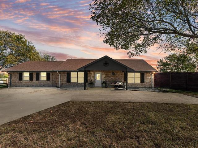 1624 Cemetery Road