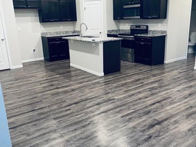 1350 N Azena St, Andover, KS 67002