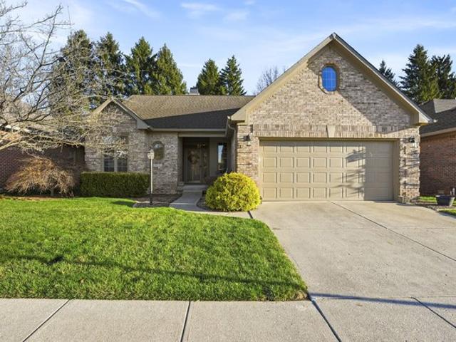 1624 Foxmere Blvd, Greenwood, IN 46142