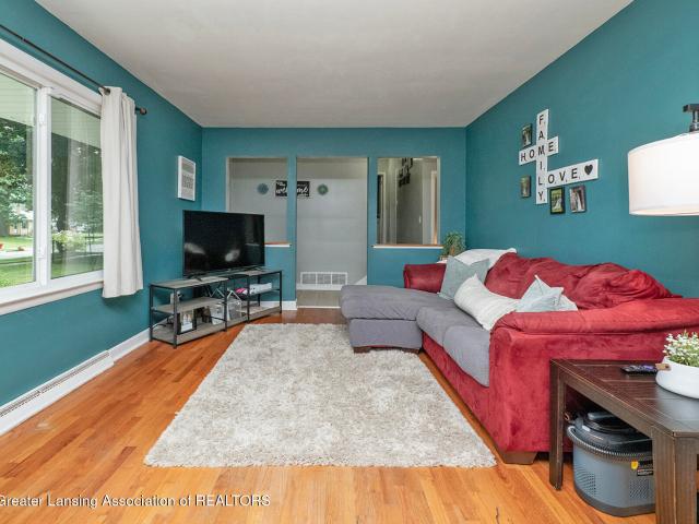 1624 Peggy Place