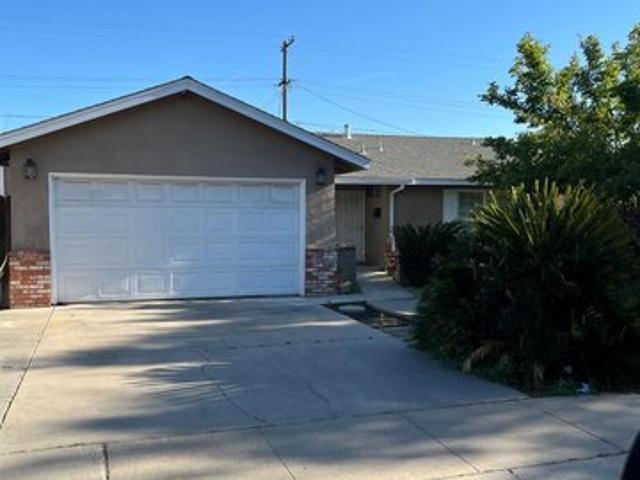 1624 Robbie Ave, Modesto, CA 95350