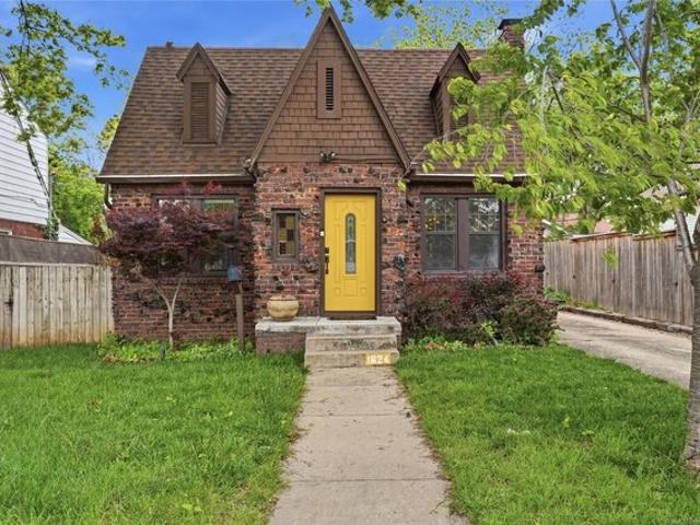 1624 S Victor Ave, Tulsa, OK 74104