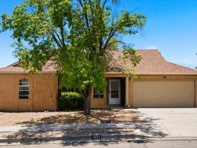 1624 Twinberry Dr NE, Rio Rancho, NM 87144