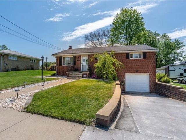1624 2nd St, Natrona Heights, PA 15065
