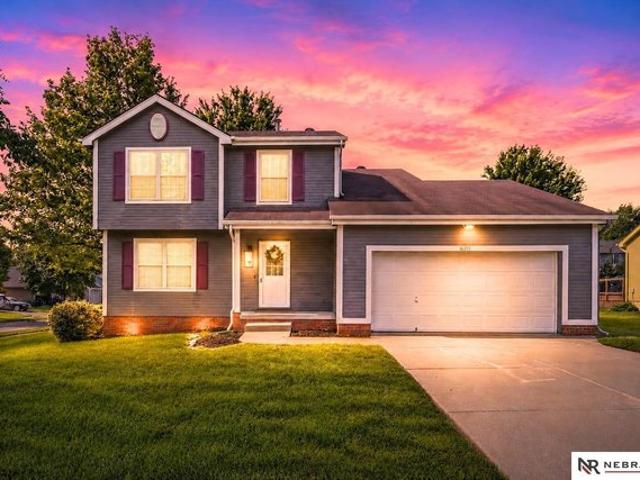 16251 Z St, Omaha, NE 68135