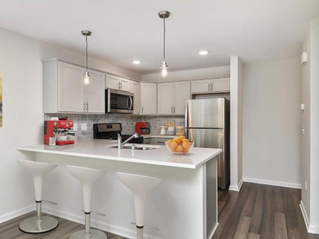 1625 Marshall St Ne 5 Bedroom Apartment for Rent at 1625 Marshall St Ne, Minneapolis, MN 55413 Sheridan