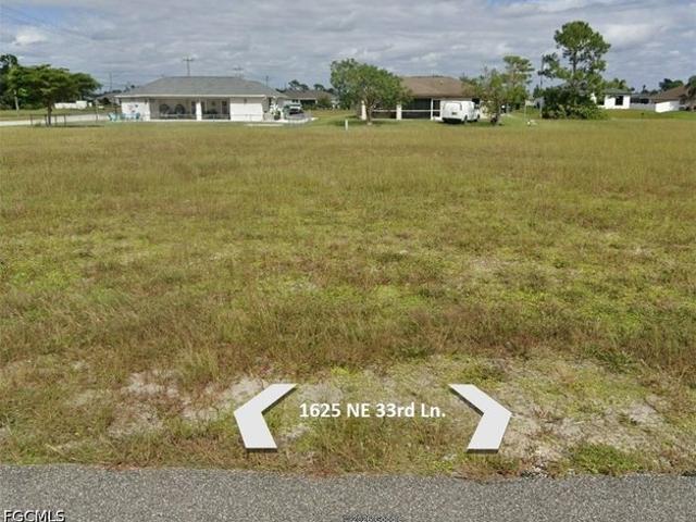 1625 NE 33rd Ln, Cape Coral, FL 33909
