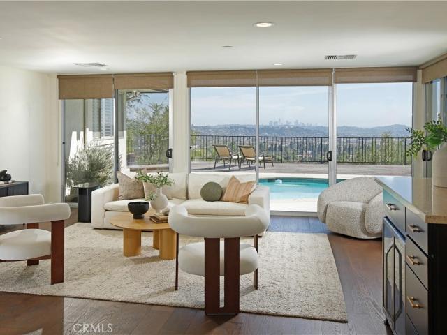 1625 Oakengate Drive