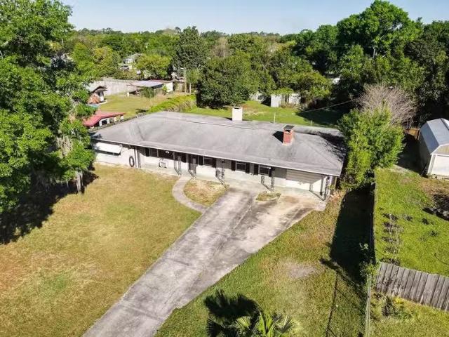 1625 Old Daytona Rd, Deland, FL 32724 MLS V4935226