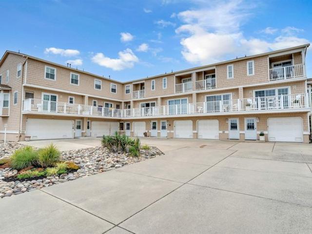 1625 Beach Ave Apt H, Cape May, NJ 08204