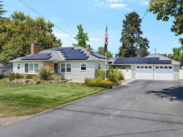 1625 Grand Ave, Medford, OR 97504