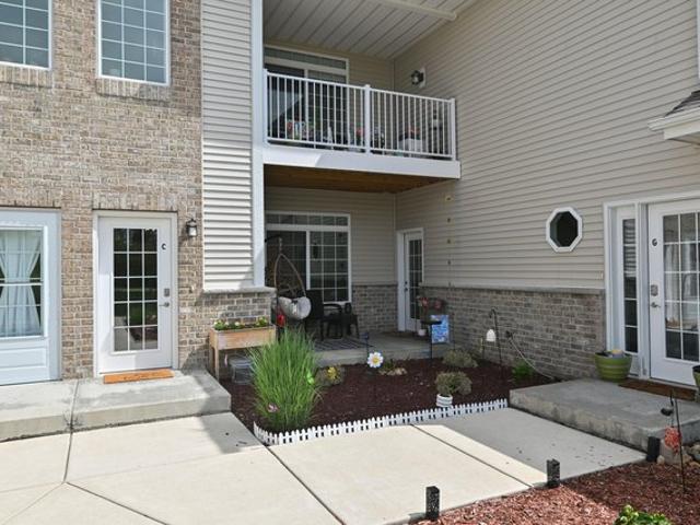 1625 Grey Fox Trl Unit C, Mukwonago, WI 53149