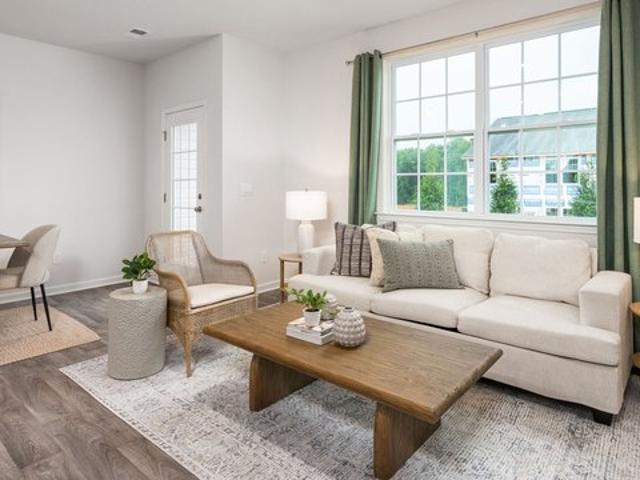 1625 Komondor Trl, Greensboro, NC 27405
