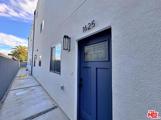 1625 W 37th Pl, Los Angeles, CA 90018 | MLS #26673