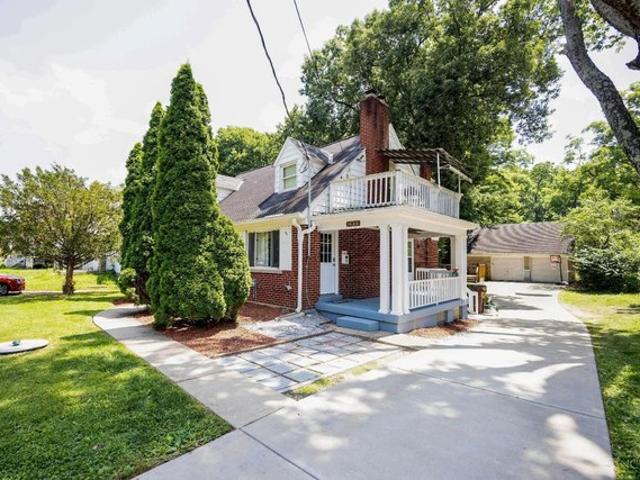 1625 W Belmar Pl, North College Hill, OH 45224