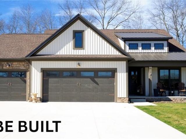 1625 Woodland Cir, Poland, OH 44514