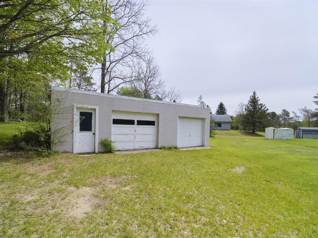 16263 Cadillac Highway