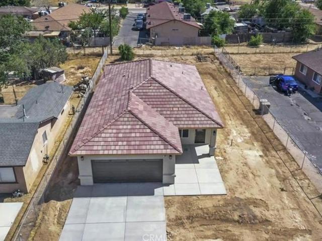 16265 Spruce St, Hesperia, CA 92345