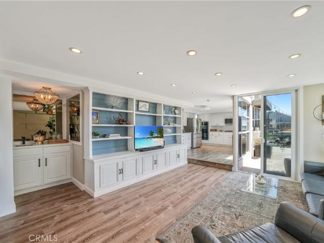 16266 Tisbury