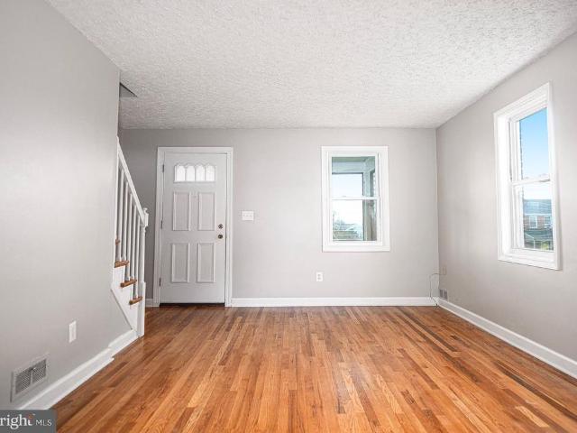1626 Manor Road
