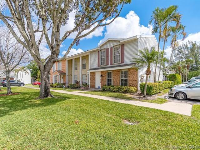 1626 Brier Patch Trl, Wellington, FL 33414