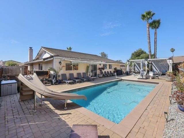 1626 David Dr, Escondido, CA 92026