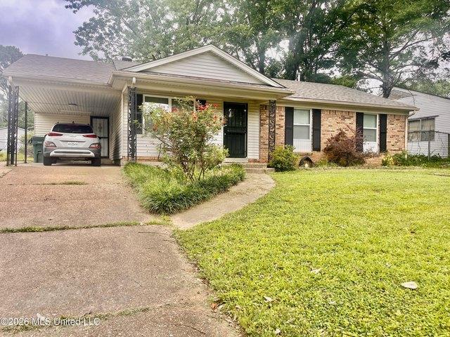 1626 Hickory Dr, Southaven, MS 38671