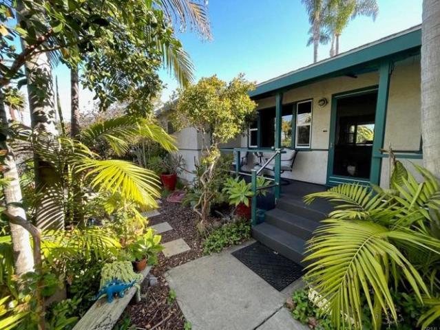 1626 Hicks St, Oceanside, CA 92054
