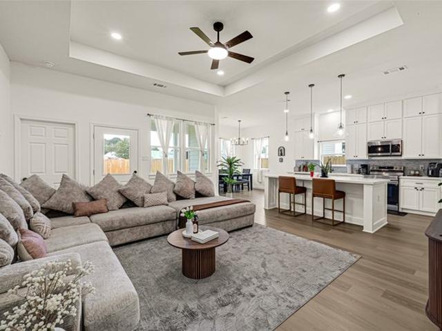 16273 Jeet St, Conroe, TX 77306