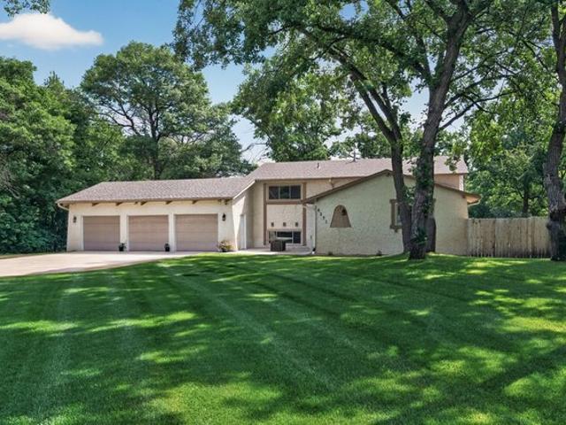 16271 Jasper St NW, Anoka, MN 55303