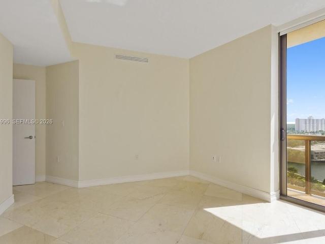16275 Collins Ave, Sunny Isles Beach, FL