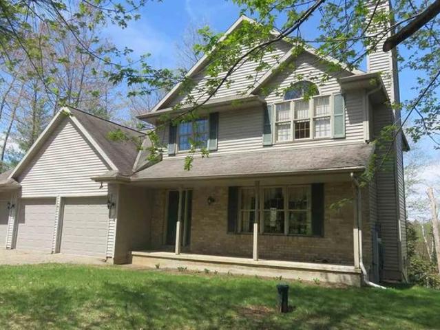 16279 Crestview Dr, Mountain, WI 54149