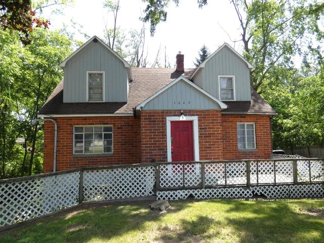 1627 Ogden Avenue
