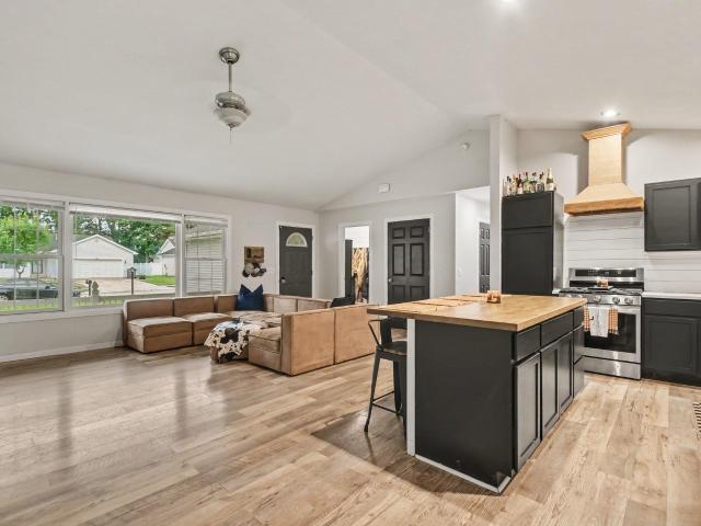 1627 Aspen Drive