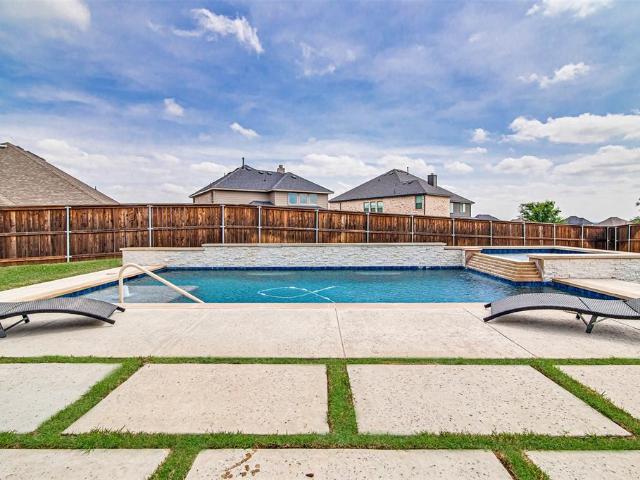 1627 Banded Ledge Dr, Mansfield, TX 76063 | MLS #21233 | Compass