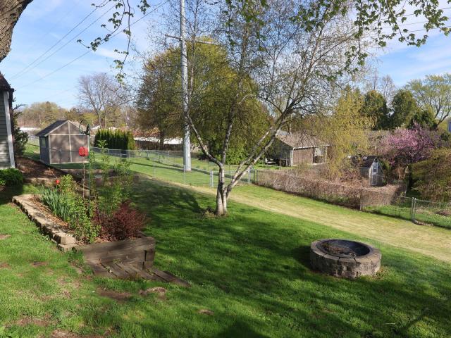 1627 Birch Dr
