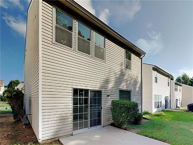1627 Heyford Circle