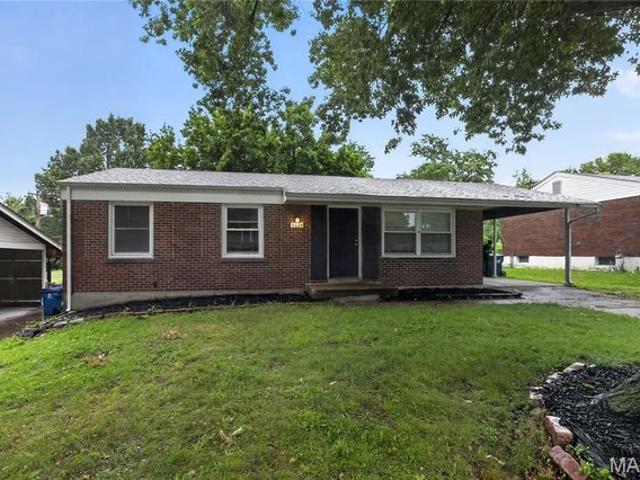 1627 Keelen Dr, Saint Louis, MO 63136