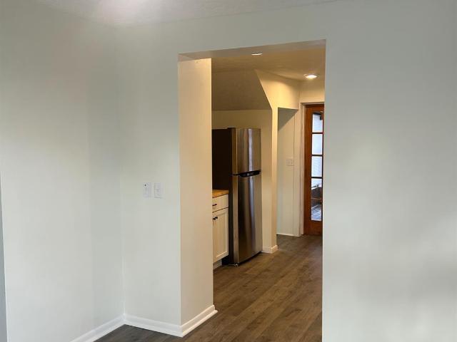 1627 Sycamore Line