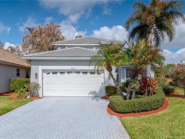 1627 SE Ballantrae Blvd, Port Saint Lucie, FL 34952