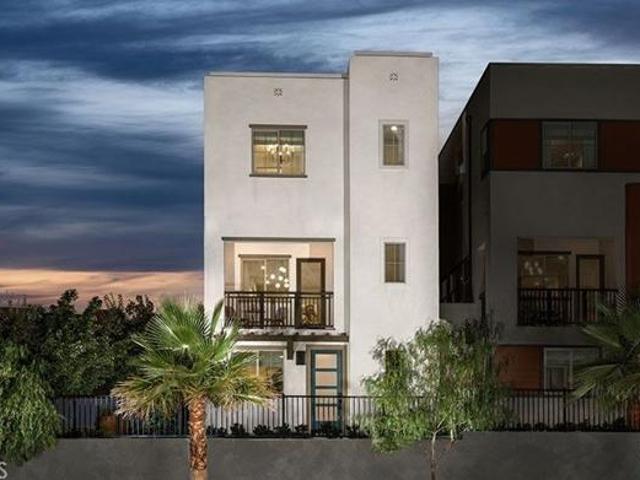 1627 W Hornet Ln, San Pedro, CA 90732