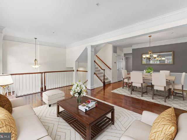 1627 Whitehall Drive