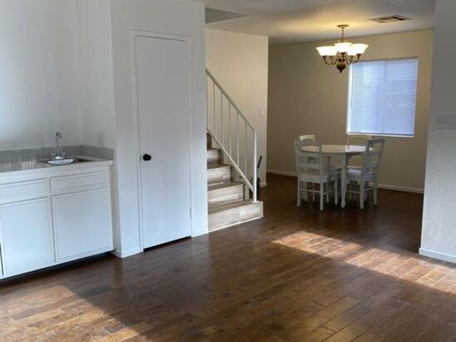 1628 N Formosa Avenue A